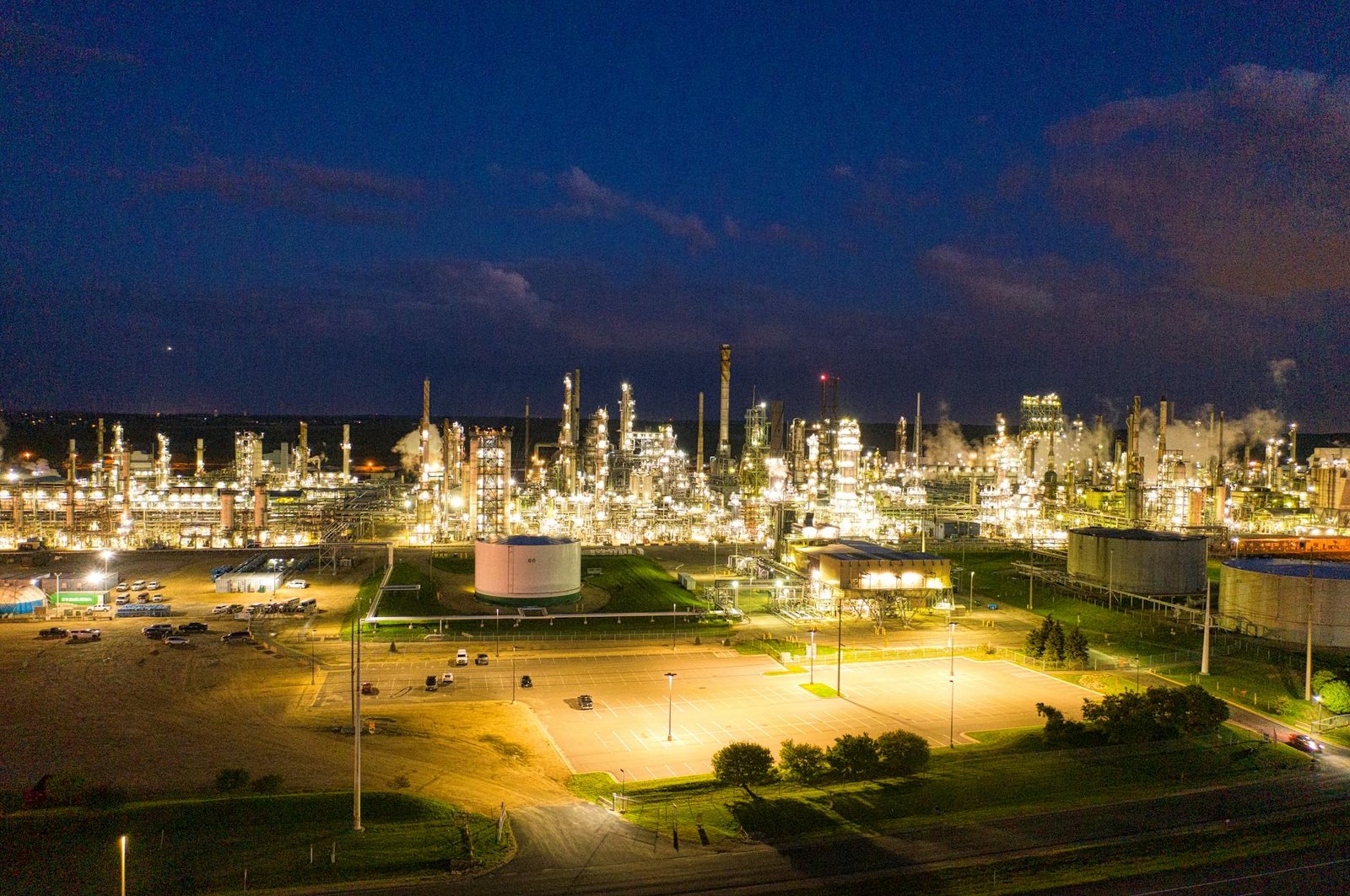 Kuwait refinery fire: Drone attack hits Mina Al-Ahmadi facility